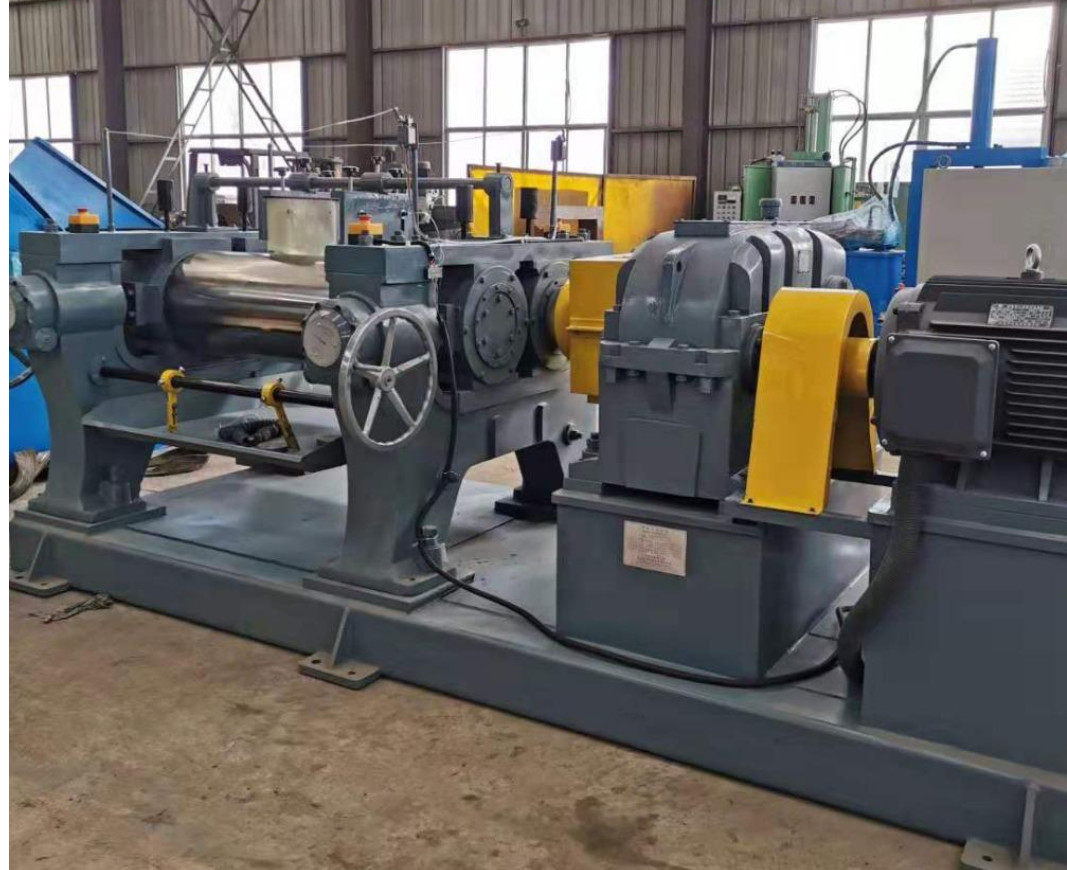 Industrial Rubber Mixing Machine with PLC Control System and V-Belt ...